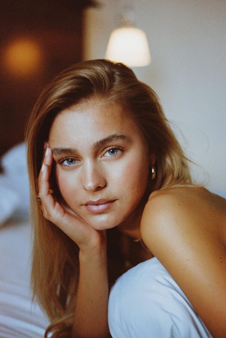 Travel Buddy - Maxime Möckl - FACES Magazin